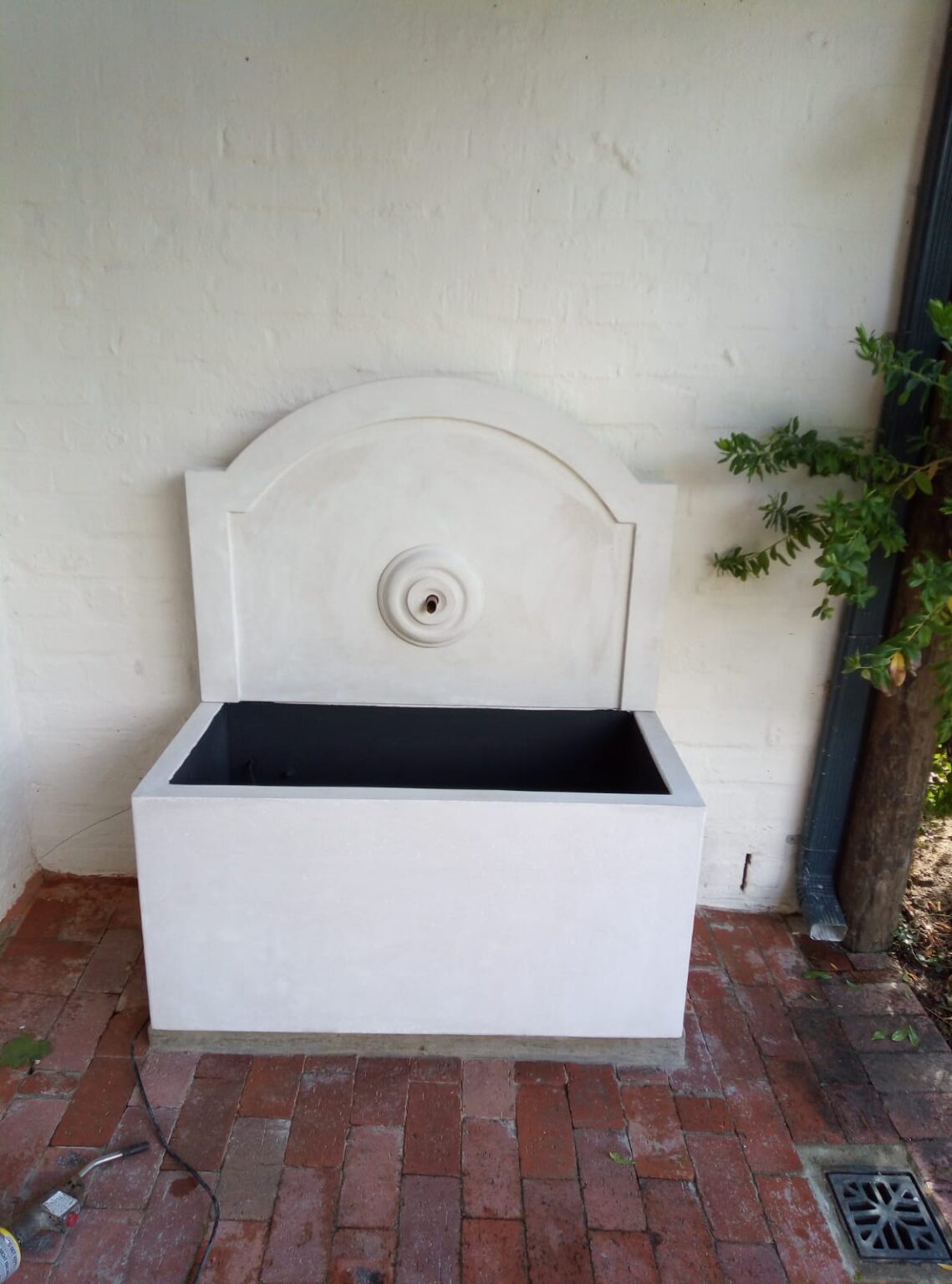 Custom Water Features And Fountains | Stonecast